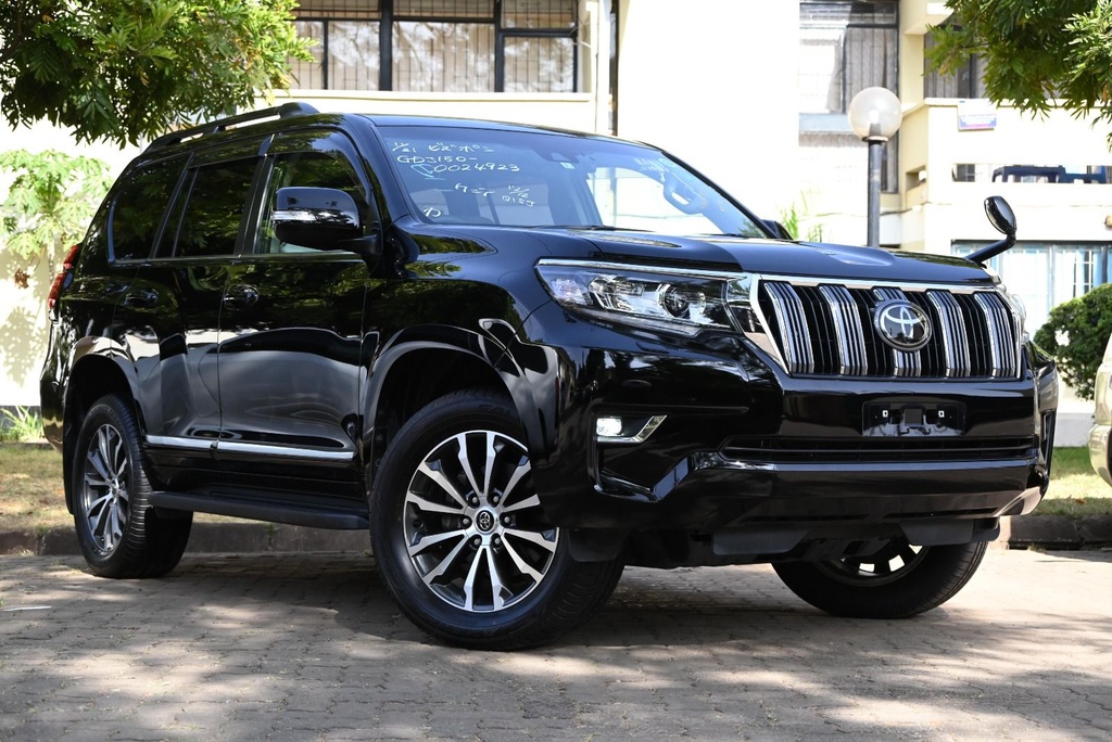 Toyota Landcruiser Prado Diesel 7s Fully Loaded | CarBizz